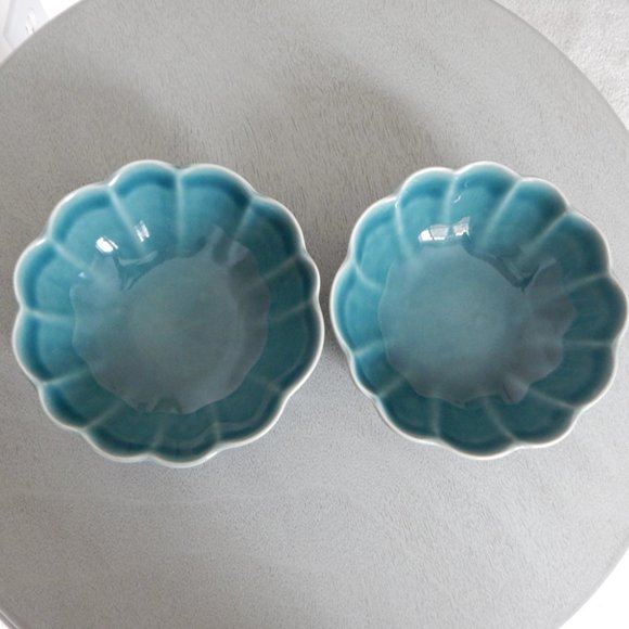 MATCERAMICA | Dining | Matceramica Sea Waves Scallop Edge Serving Bowl ...